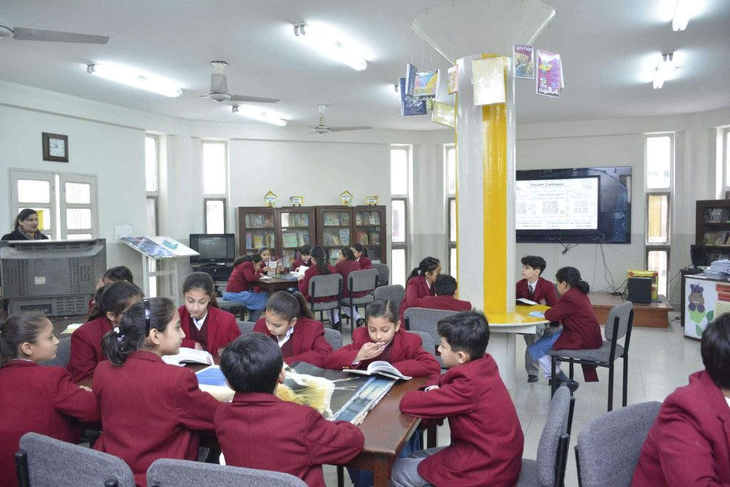 Junior School (Z-block) – DHAES Lahore