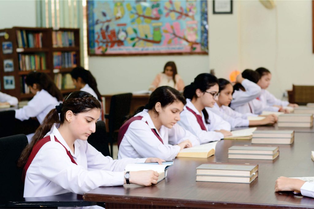 Senior School For Girls – DHAES Lahore