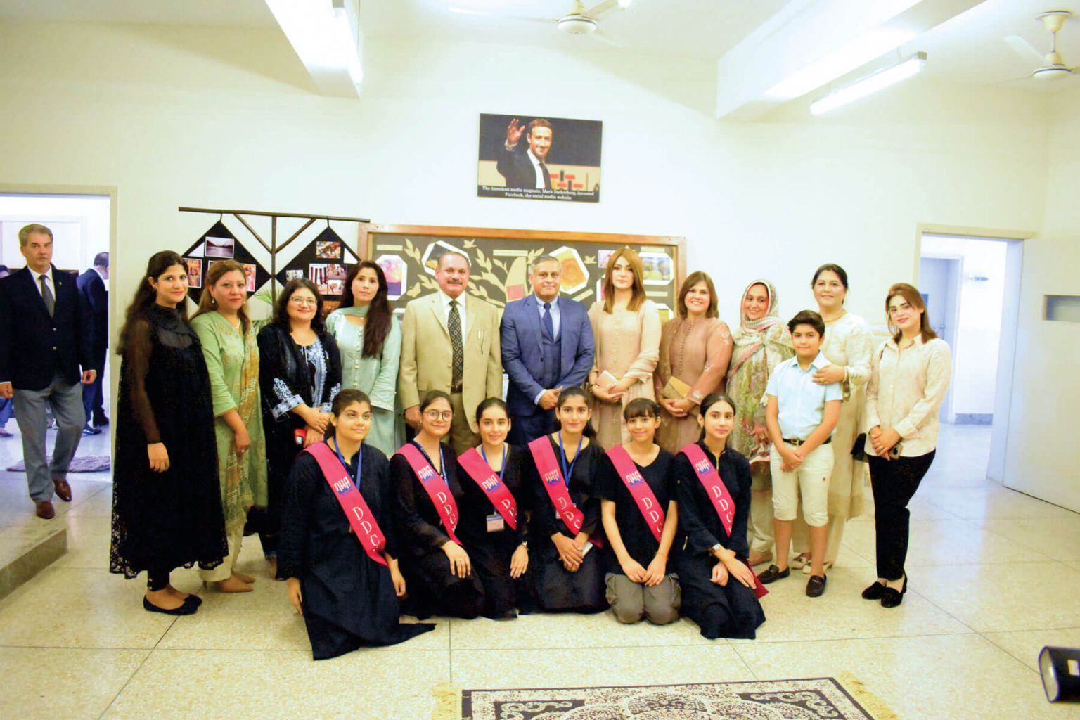 Senior School For Girls – DHAES Lahore