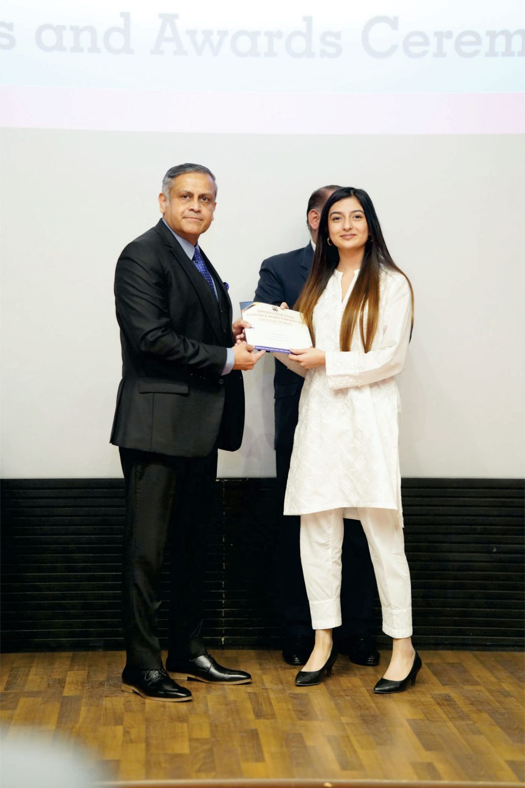 Senior School For Girls – DHAES Lahore