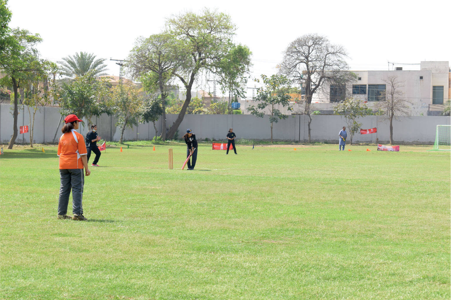 Senior School For Girls – DHAES Lahore