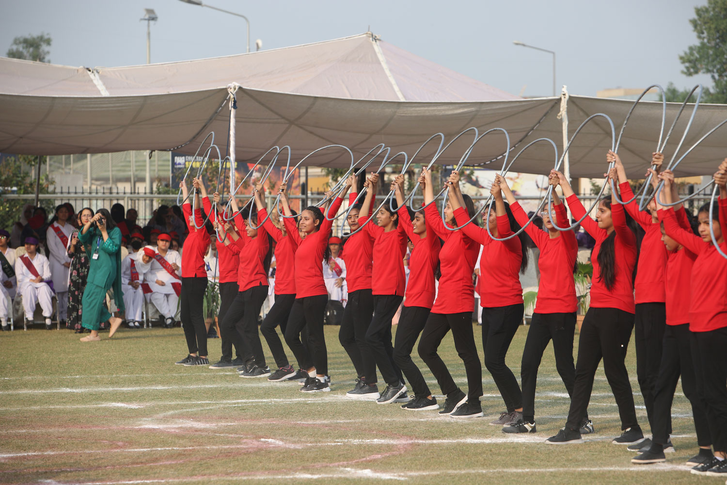 Senior School For Girls – DHAES Lahore